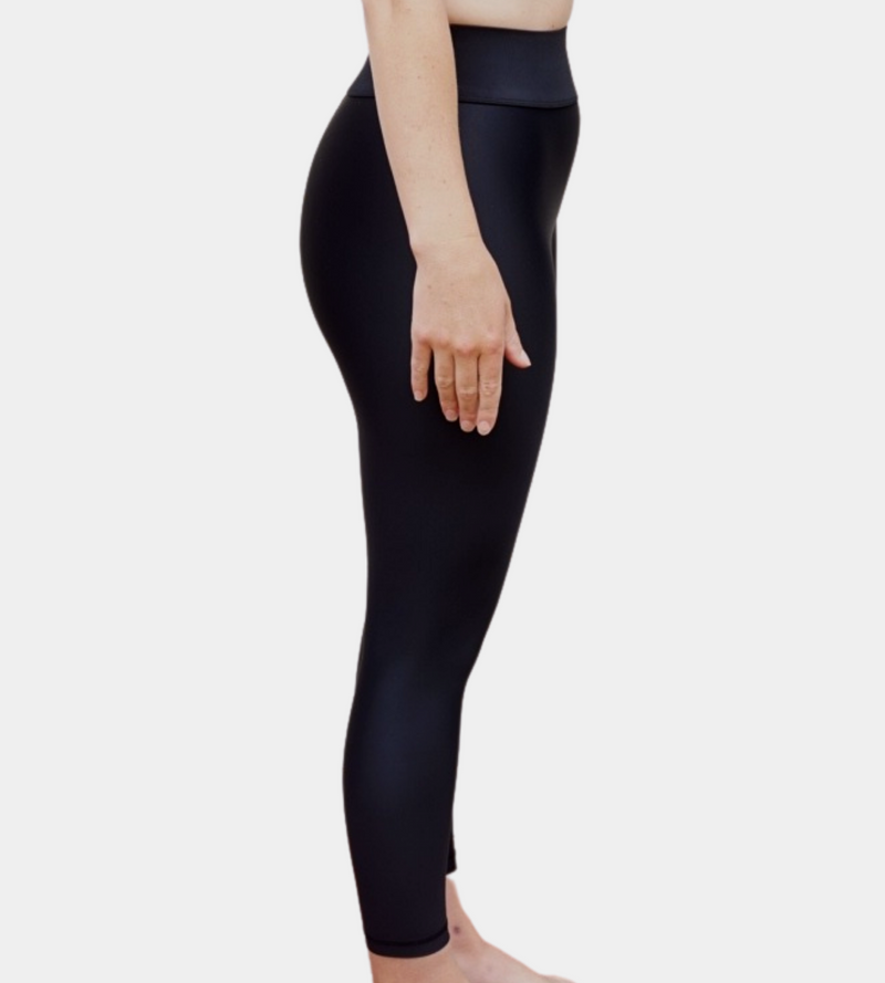 Women's activewear by the Salti People | Salti